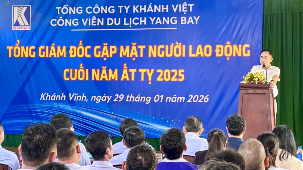 TỔNG GIÁM ĐỐC - TỔNG CÔNG TY KHÁNH VIỆT THĂM, ĐỘNG VIÊN VÀ CHÚC TẾT ...